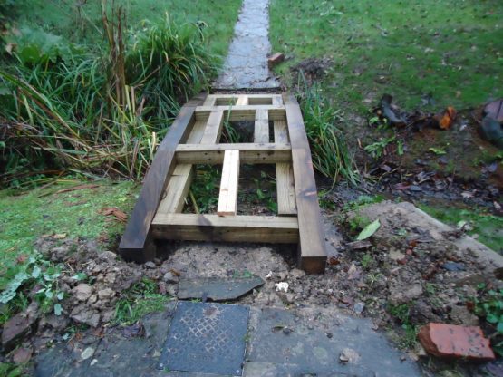 Garden Bridges - a Simple Construction - The Landscape Library